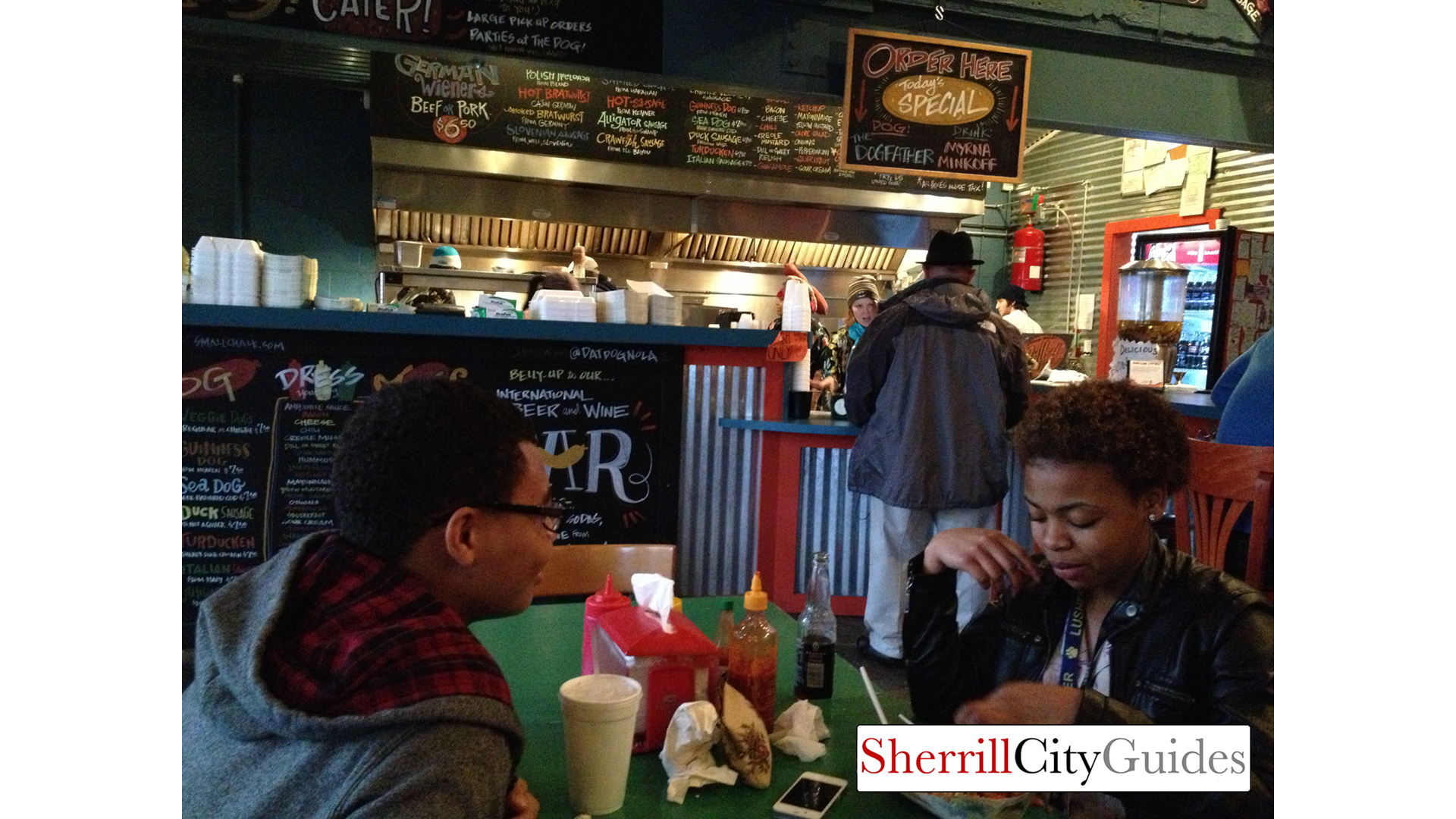 Dat Dog – Cool City Guides Powered By Avenue822